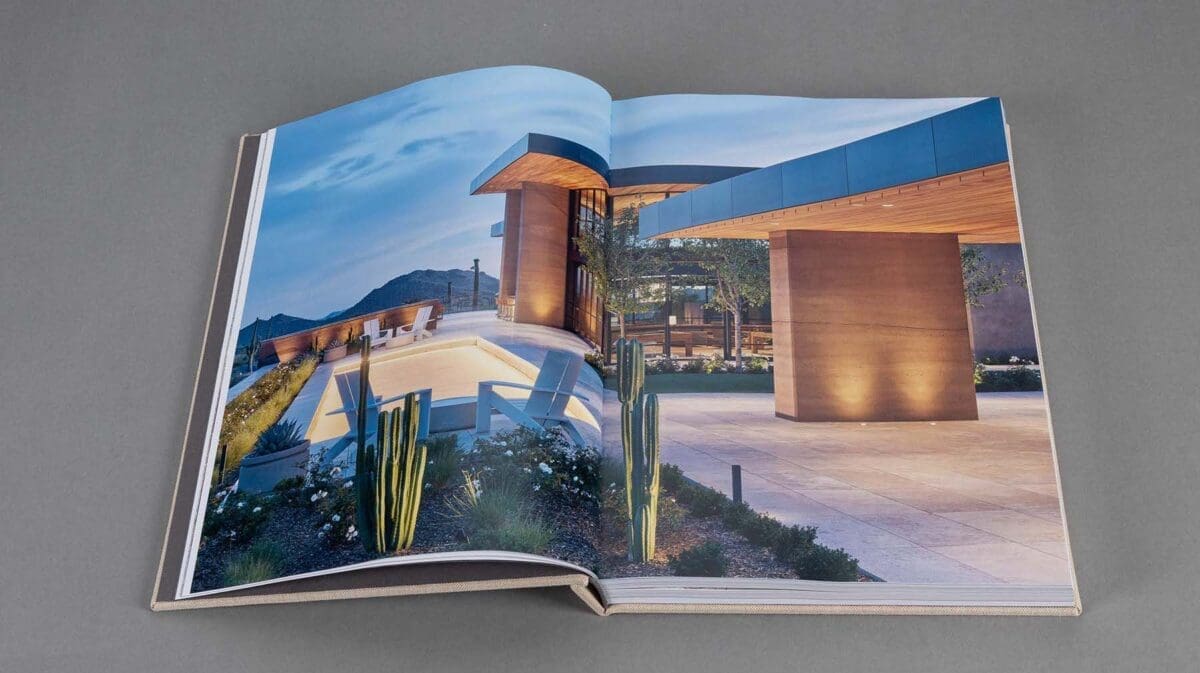 STRATA a desert dwelling—The Book // Drewett Works